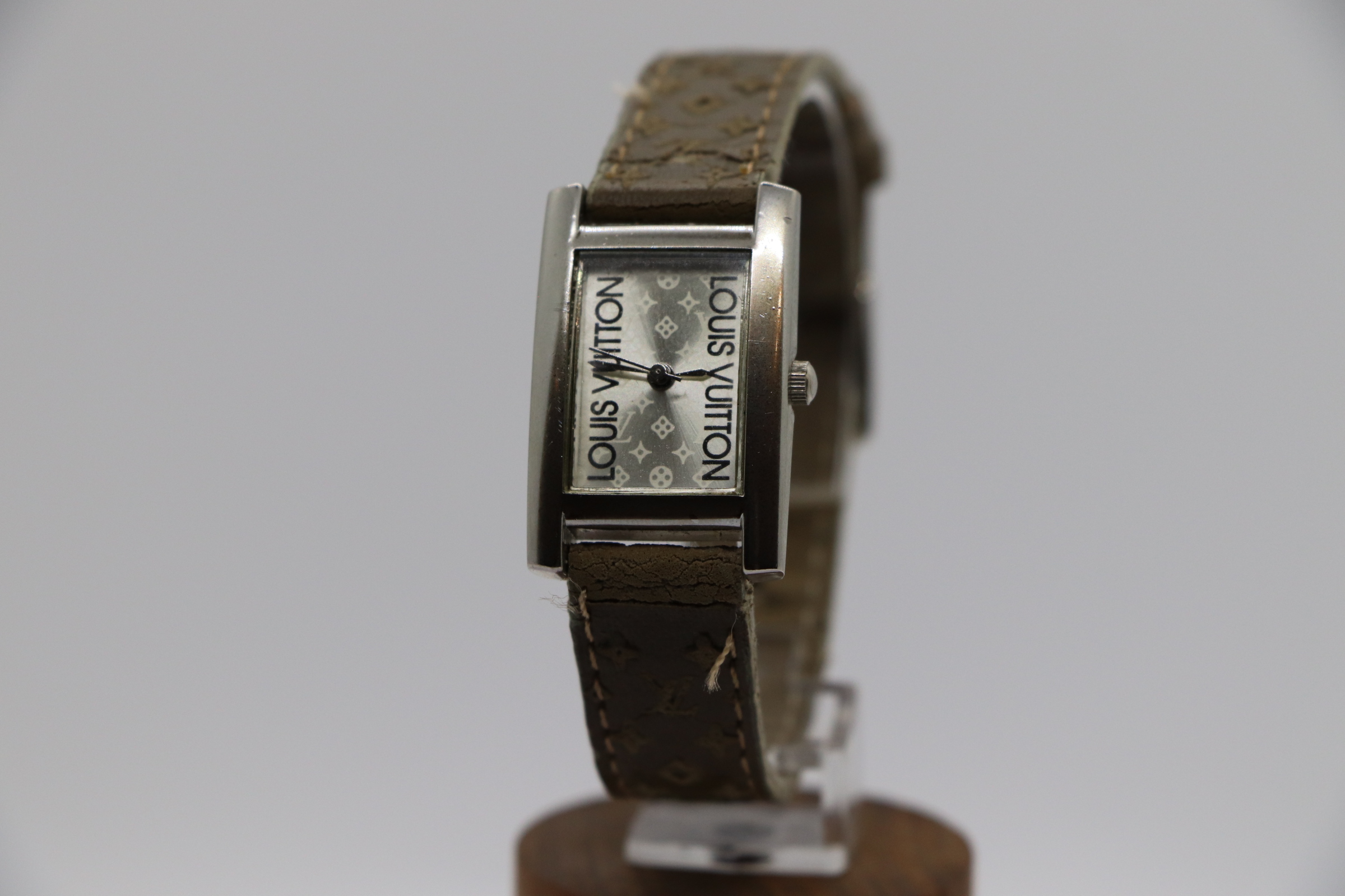 Louis Vuitton Tank | Chronometri