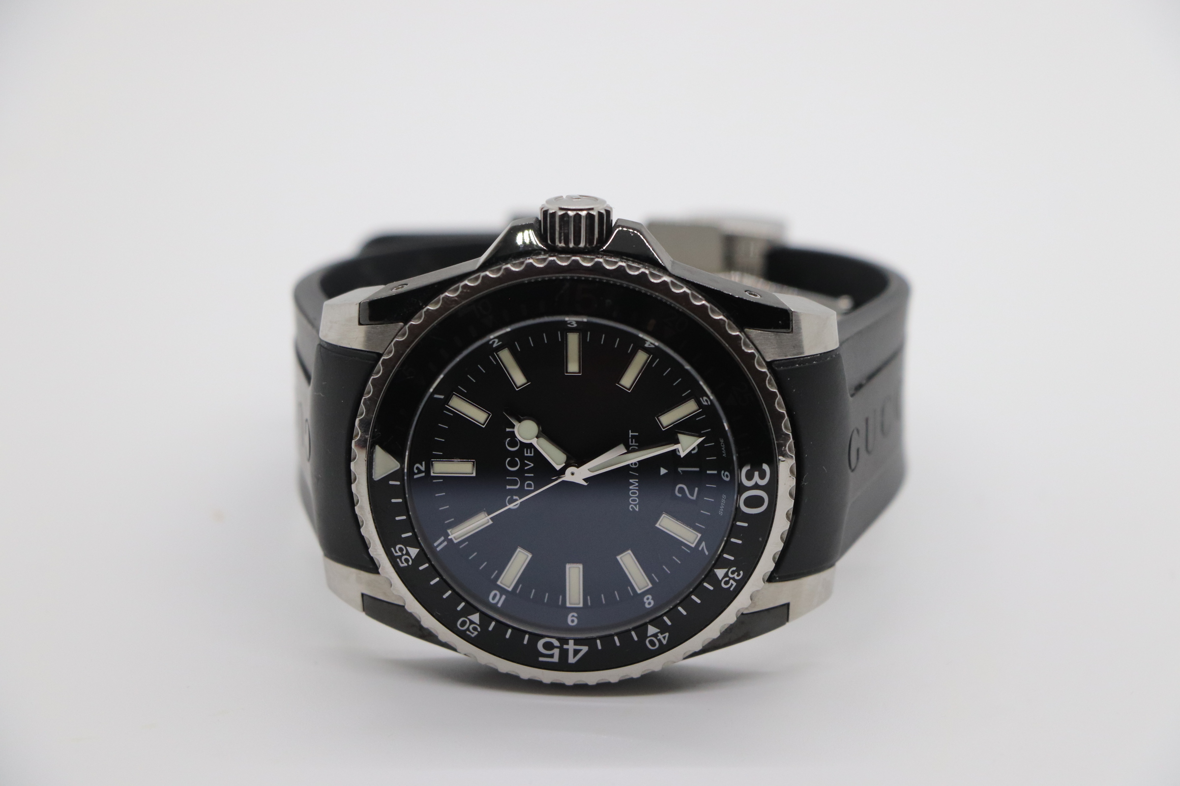 Gucci Dive XL Swiss-Made 47mm Quartz Dive Watch, Near-Mint, Original ...